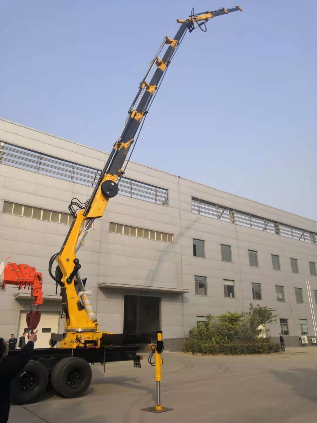 20 Ton Kunckle boomed Loader Crane with 9 Telescopic sections Boom
